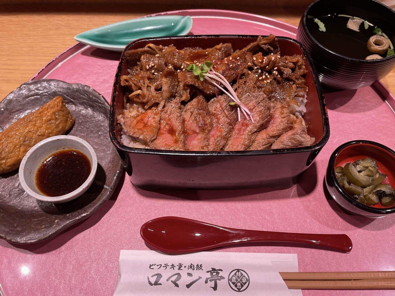 2024/11/26 ビフテキカルビ重 肉いなり ごちそうさまでした！｜gohan_okazu