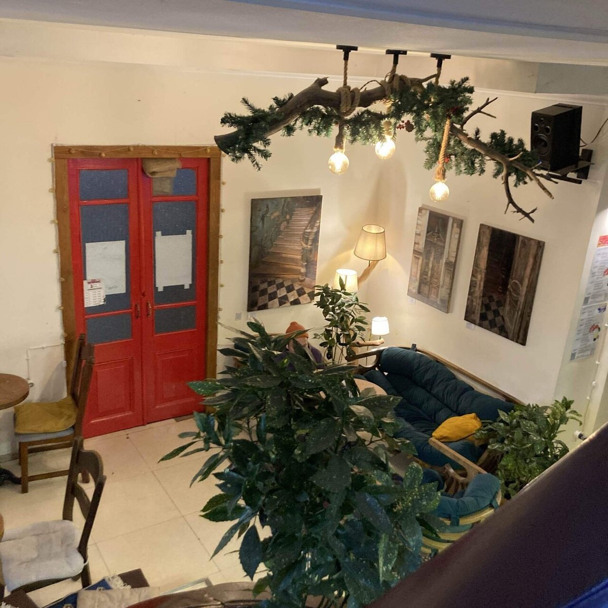 【カフェ探訪】Coffee Lars【トビリシ】｜はらだりつ（ライター・編集）