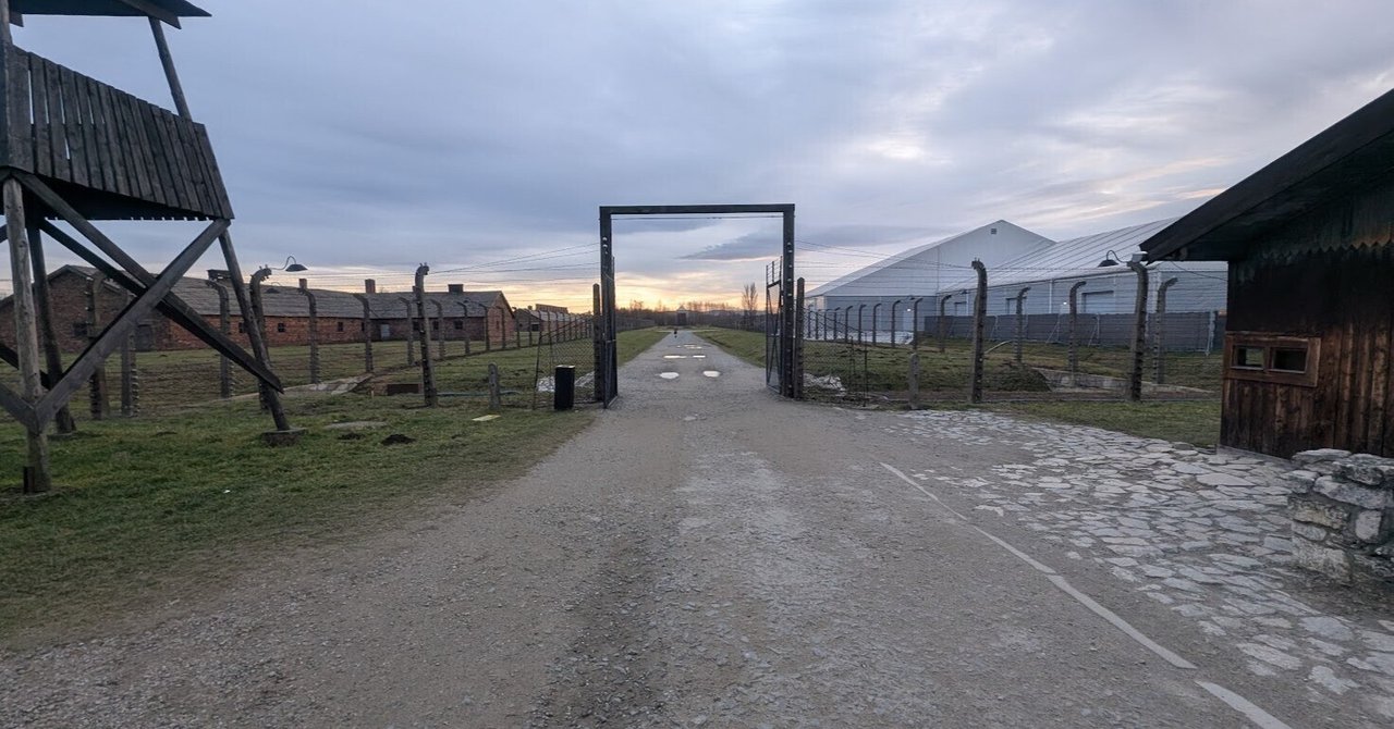 海外大学院生がアウシュビッツ強制収容所を見学しておもったこと｜Ayumu Ochi