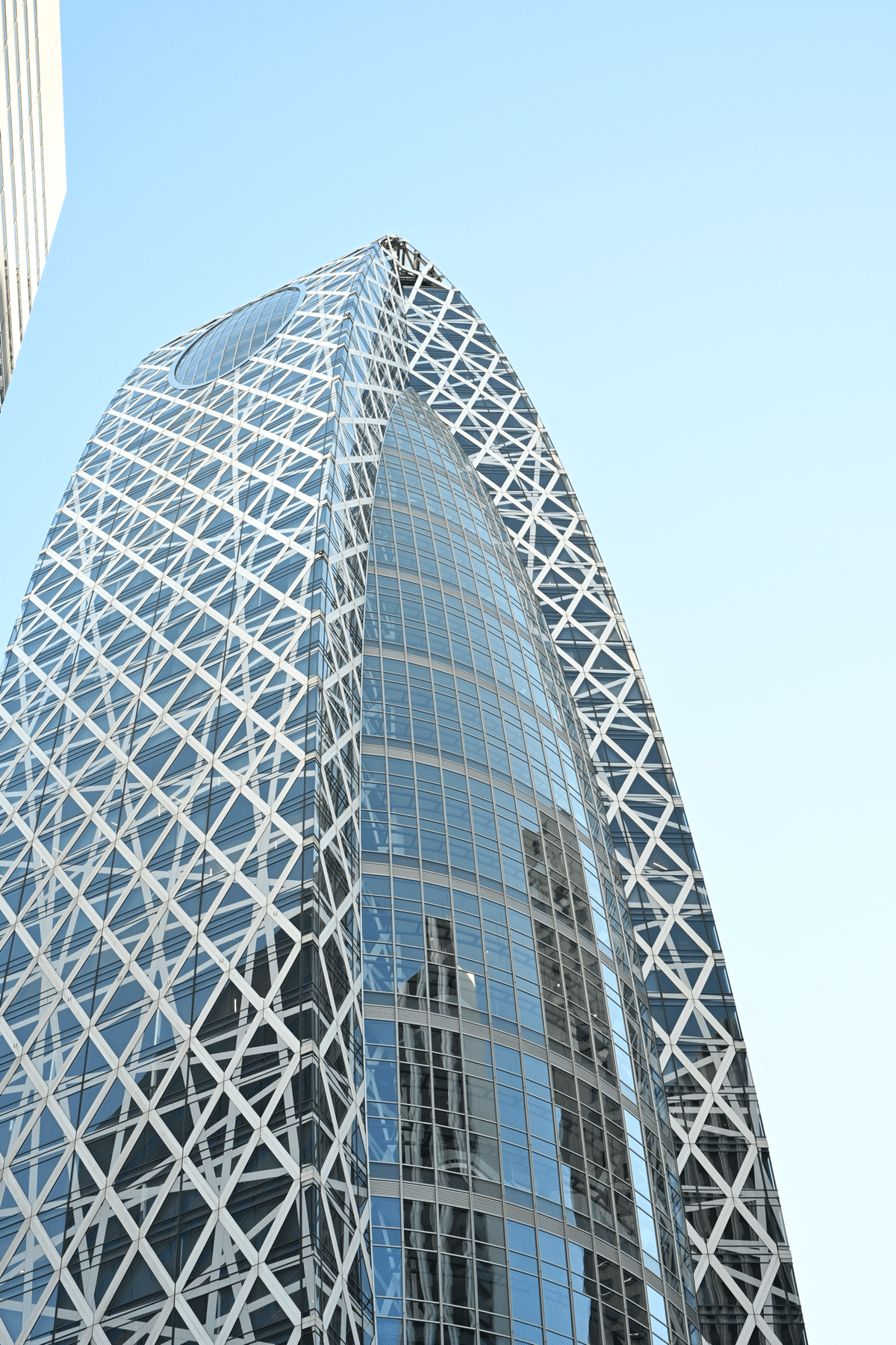 NIKKOR Z 50mm F1.8SとAPO-LANTHAR 35mm F2 Aspherical IIの比較｜シナツ川