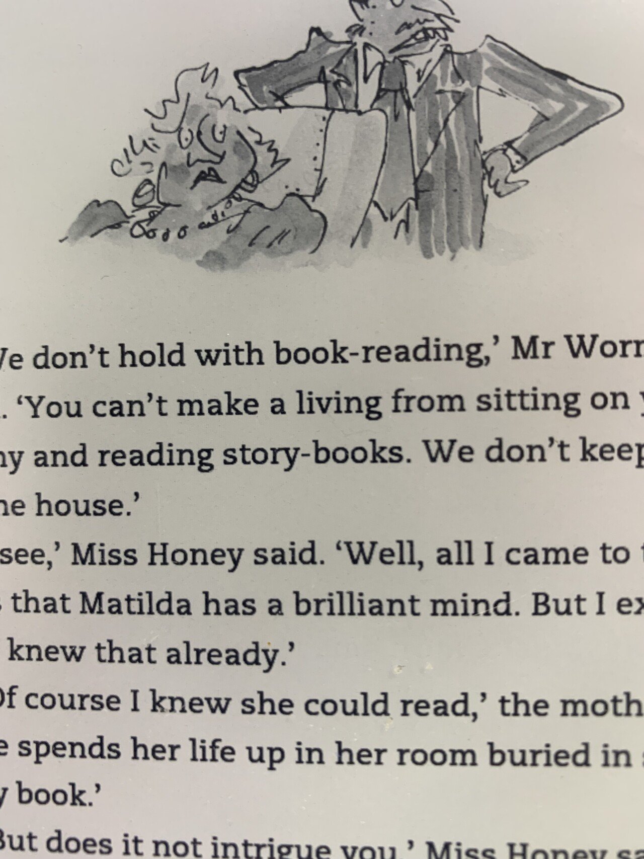 Matilda #books Chapter 9 The Parents Honey 先生はMatilda の家を訪ねて彼女の両親に会った ...
