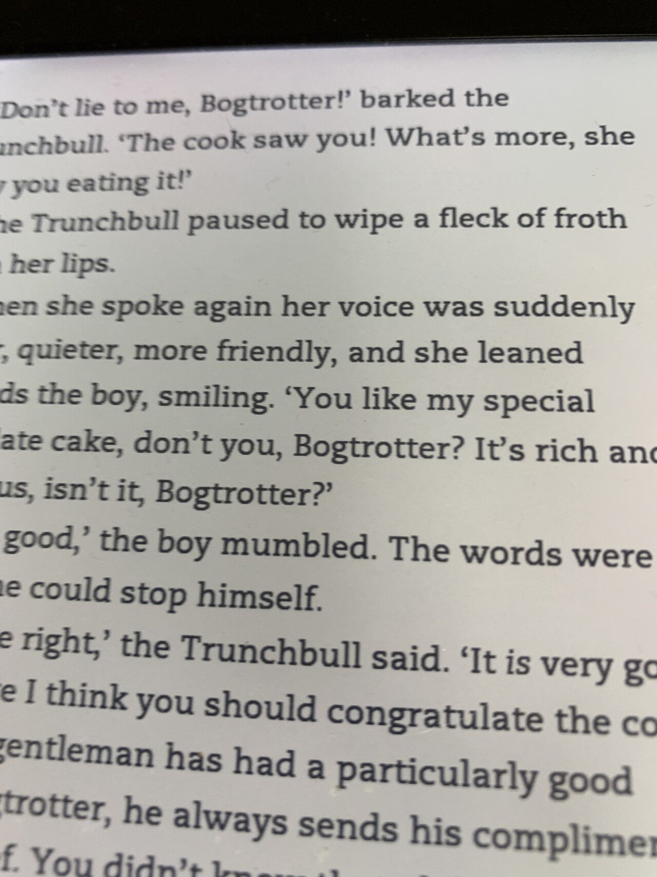 Matilda #books Chapter 11 Bruce Bogtrotter and the Cake Trunchbull 校長が ...