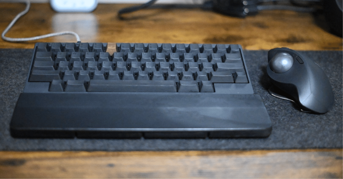 【雑記】GEEKOMのPCで痛い目に合いAdobeでも痛い目に｜Hitoshi Kobayashi