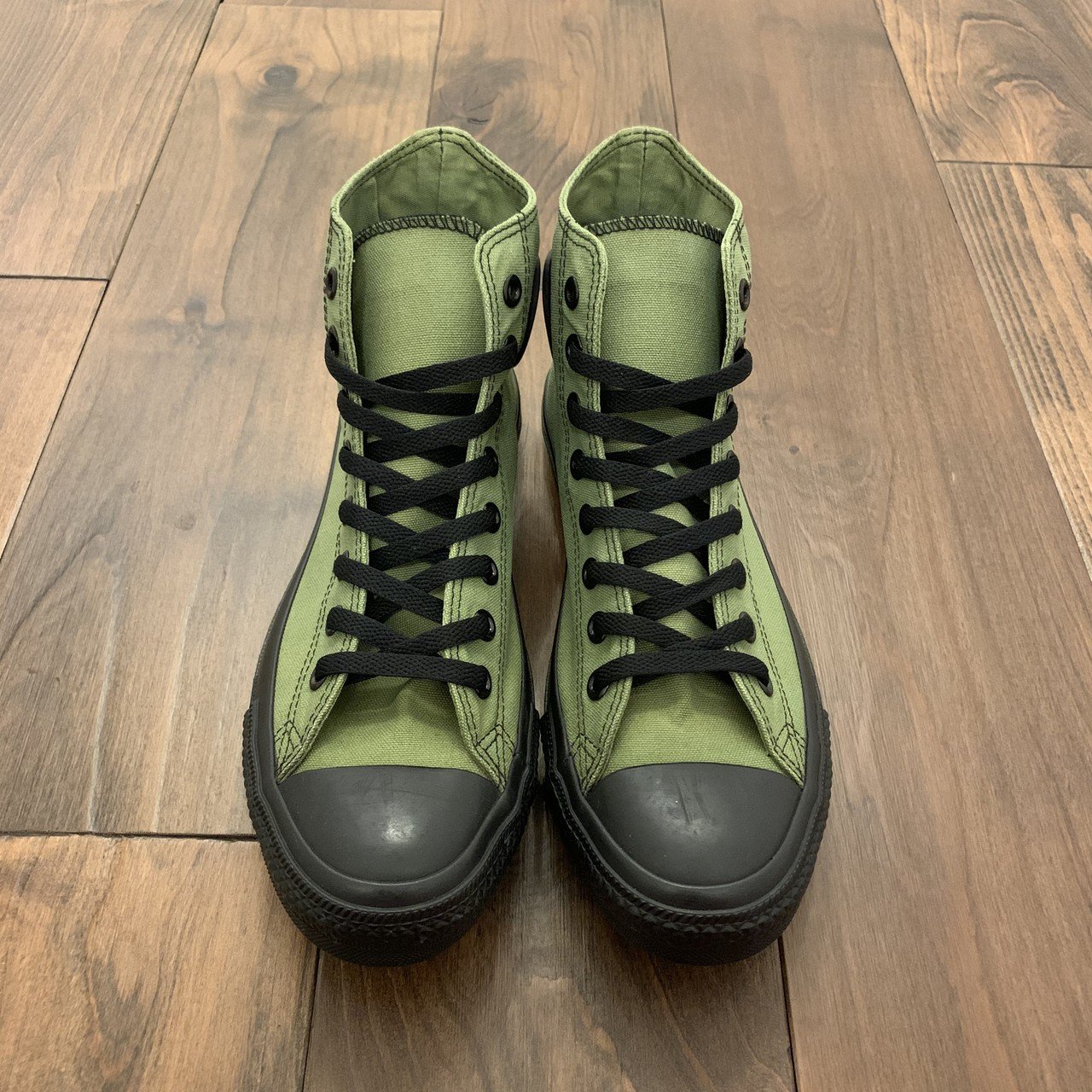 OLIVE GREEN × BLACK MONOCHROME｜LOHAS