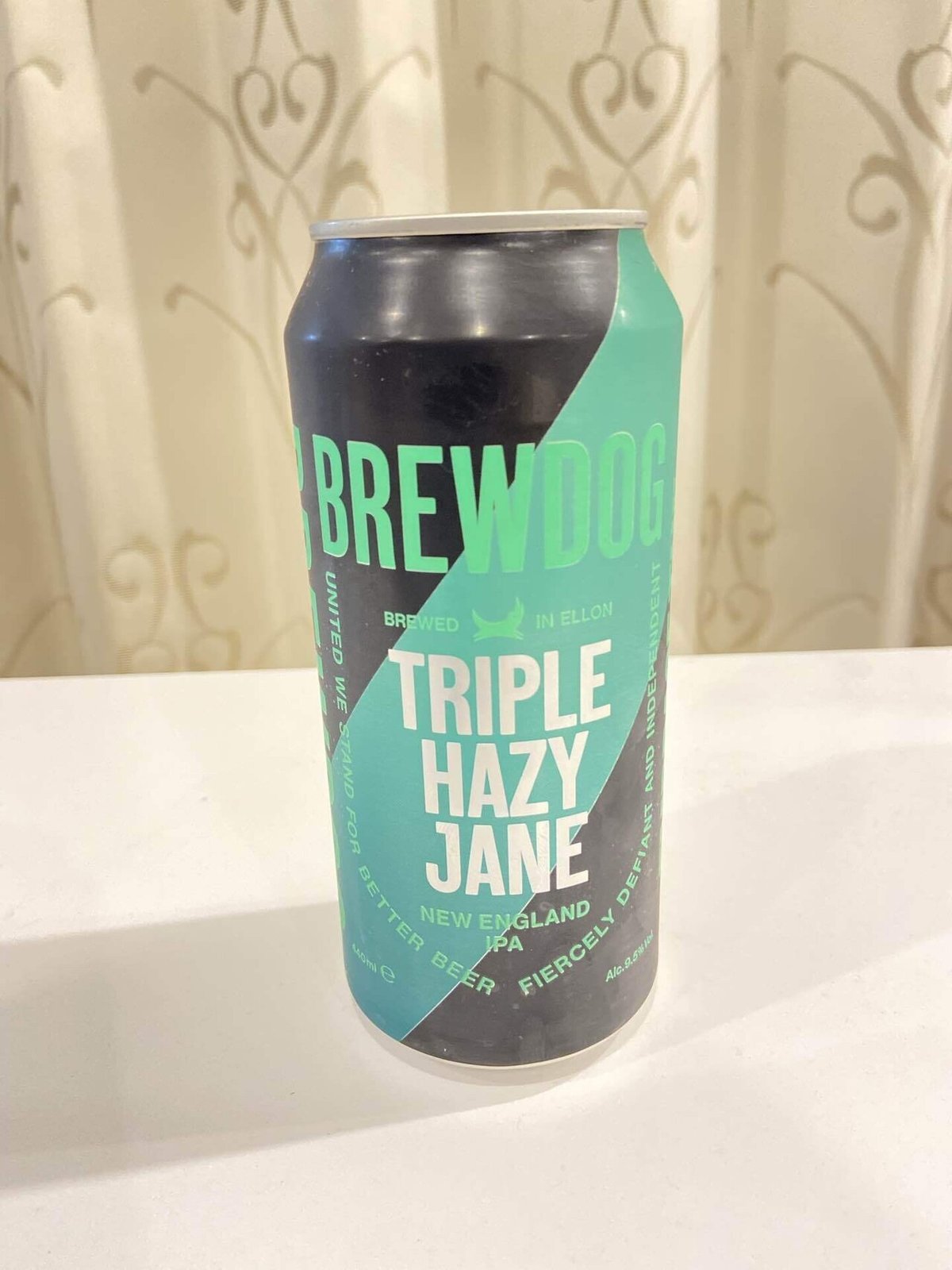 クラフトビール TRIPLE HAZY JANE｜shimajiro
