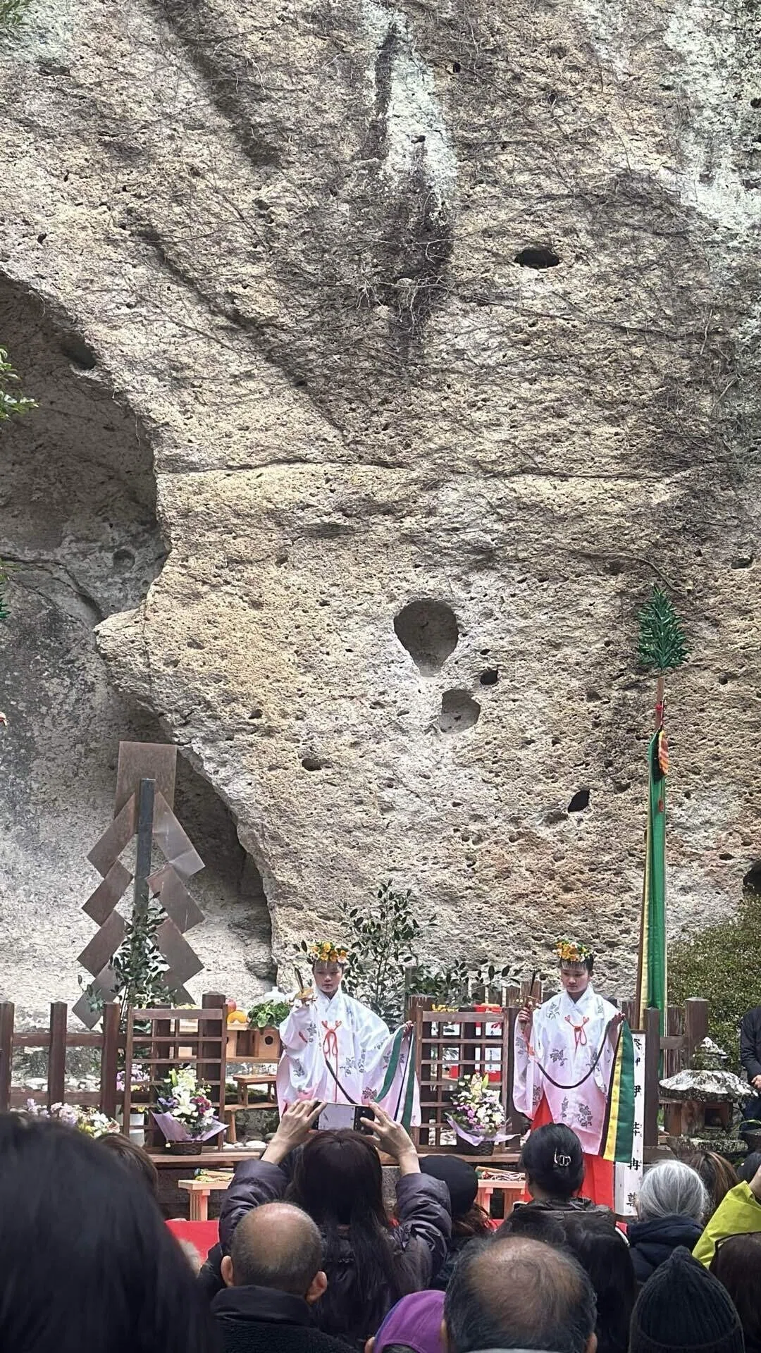 熊野古道伊勢路番外編〜花の窟神社例大祭〜｜CoYou