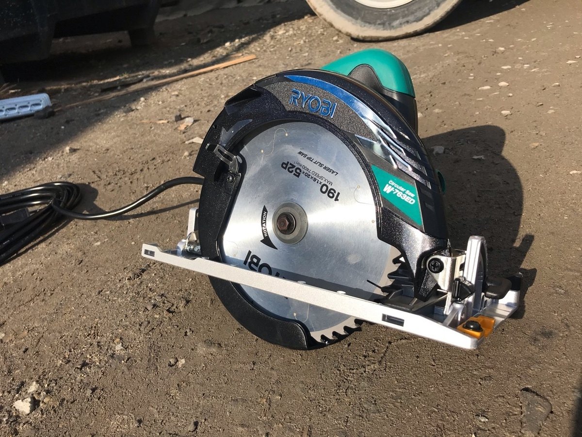 解決！薪を切る工具はコレだ！｜湊三次郎