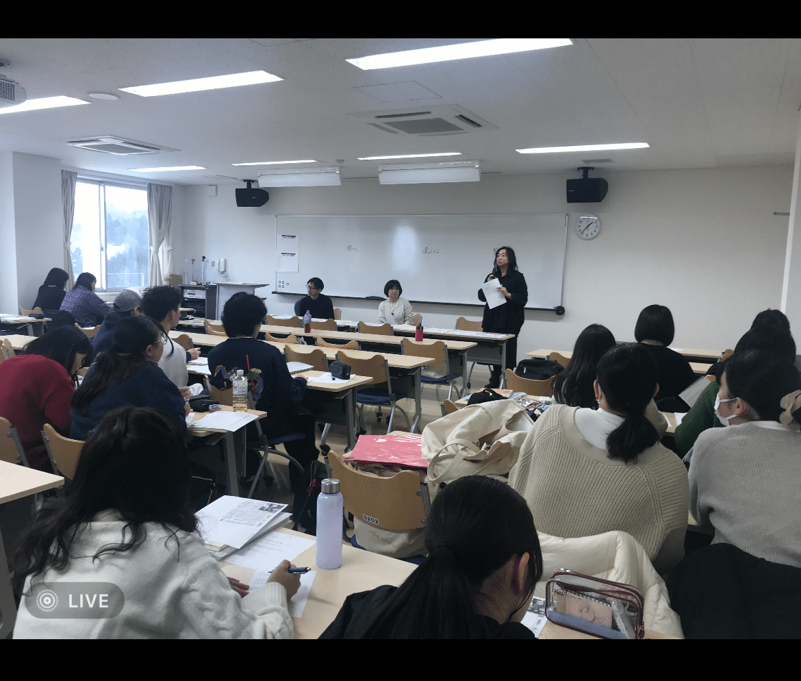 未来の保育士。学生さんの授業にゲストスピーカーとして登壇しました。｜decoboco_cafe