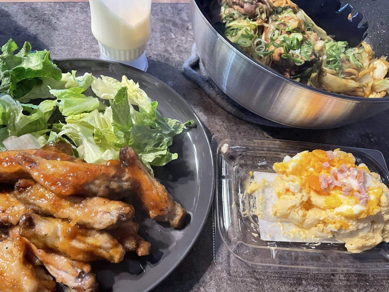 2025/2/10 焼きそば 甘辛手羽 マカロニサラダ ごちそうさまでした！｜gohan_okazu