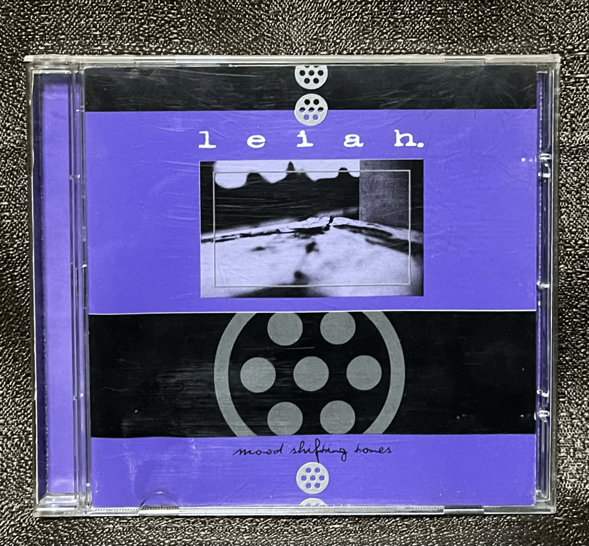 leiah｜not an option