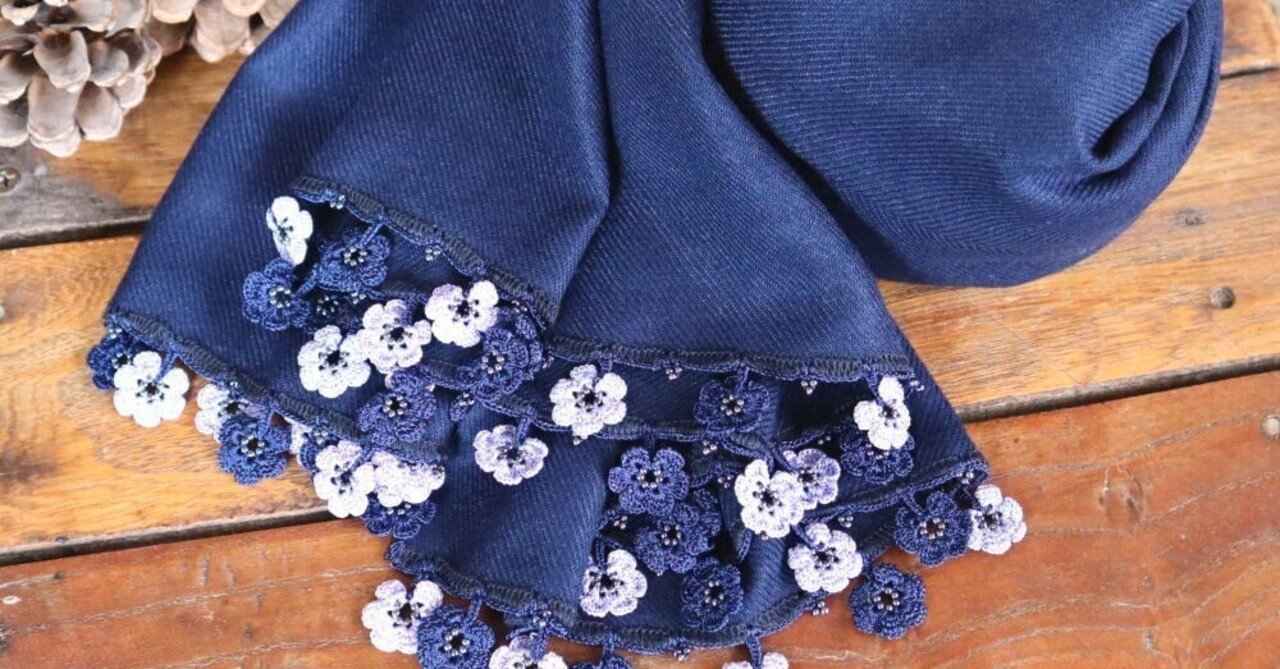 雪の日生まれの私☃｜AYTURK／オヤデザイナー