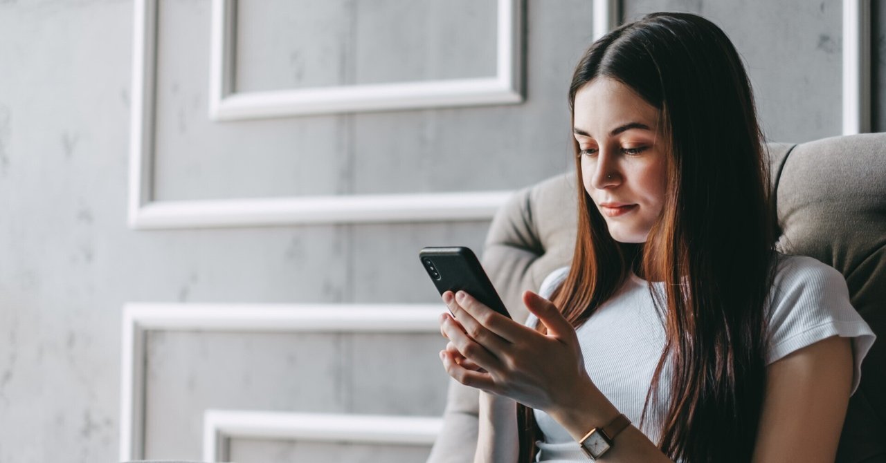 聞いたこともなかった人が「有名人」として報じられる違和感の正体｜SUNMARK WEB