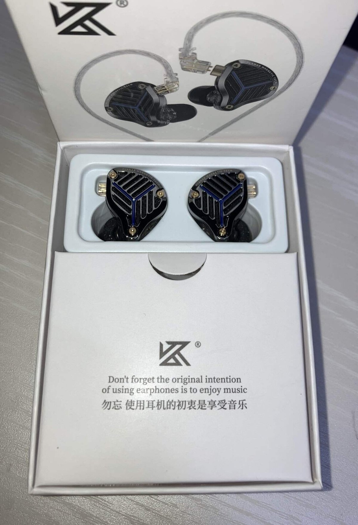 【Kz PRX】鳴らすのは少し大変だが舞台を整えてあげた時のポテンシャルは凄まじい一本｜イヤホン沼初心者RACK