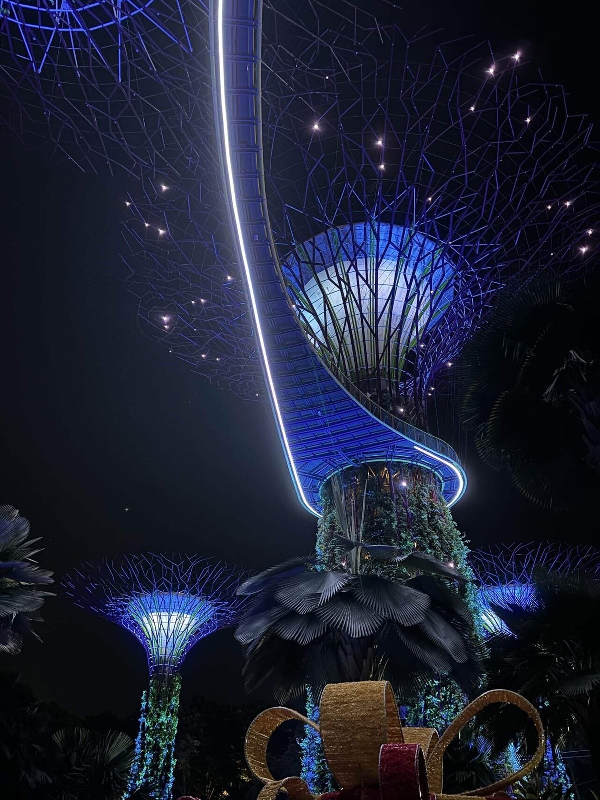 ガ―デンズ・バイ・ザ・ベイって｜oichan guy