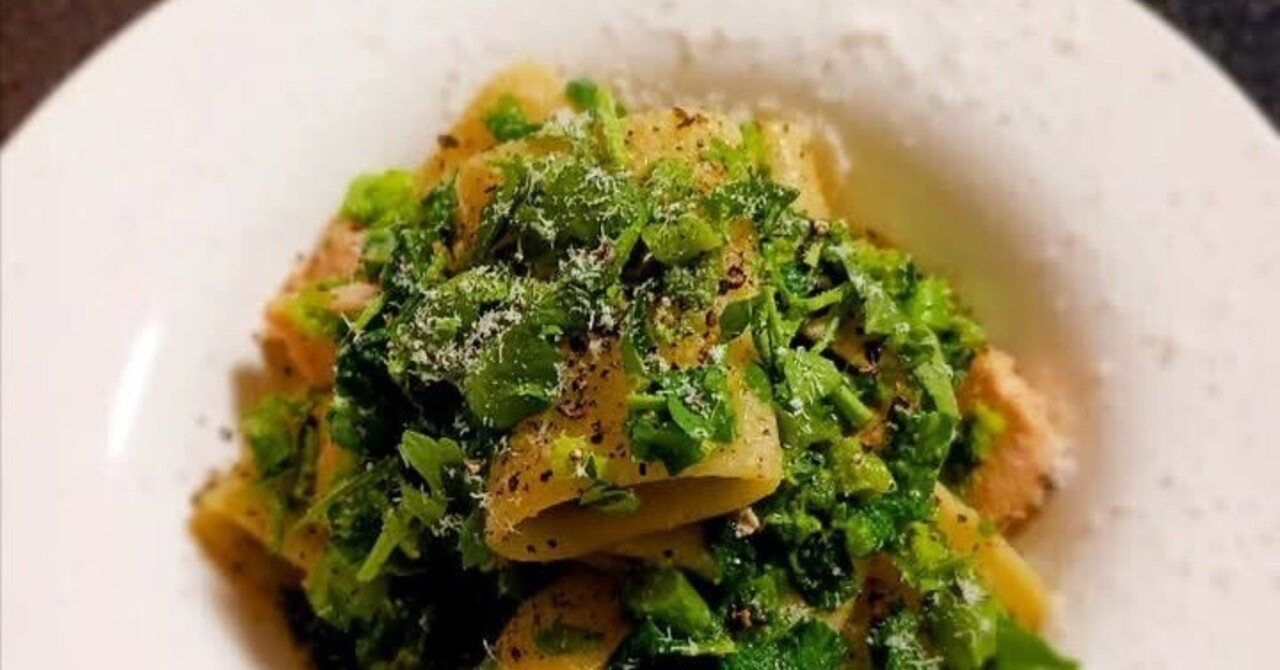 Paccheri con Nanohana e Pollo Macinato / 菜の花と鶏ひき肉のパッケリ｜k.matsubara7274