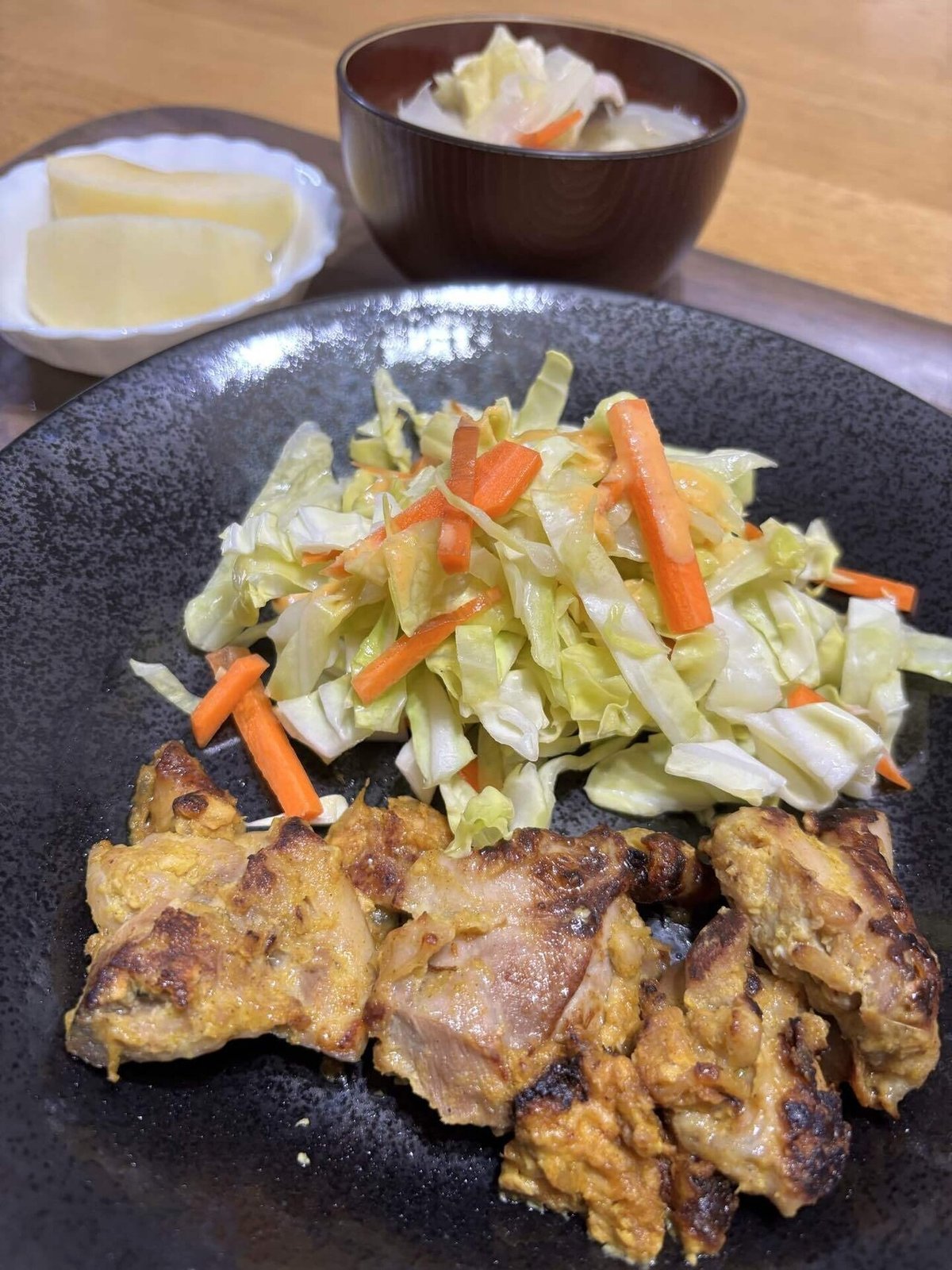 『酒粕のタンドリーチキン風』（塩分1.0g）｜guttyo