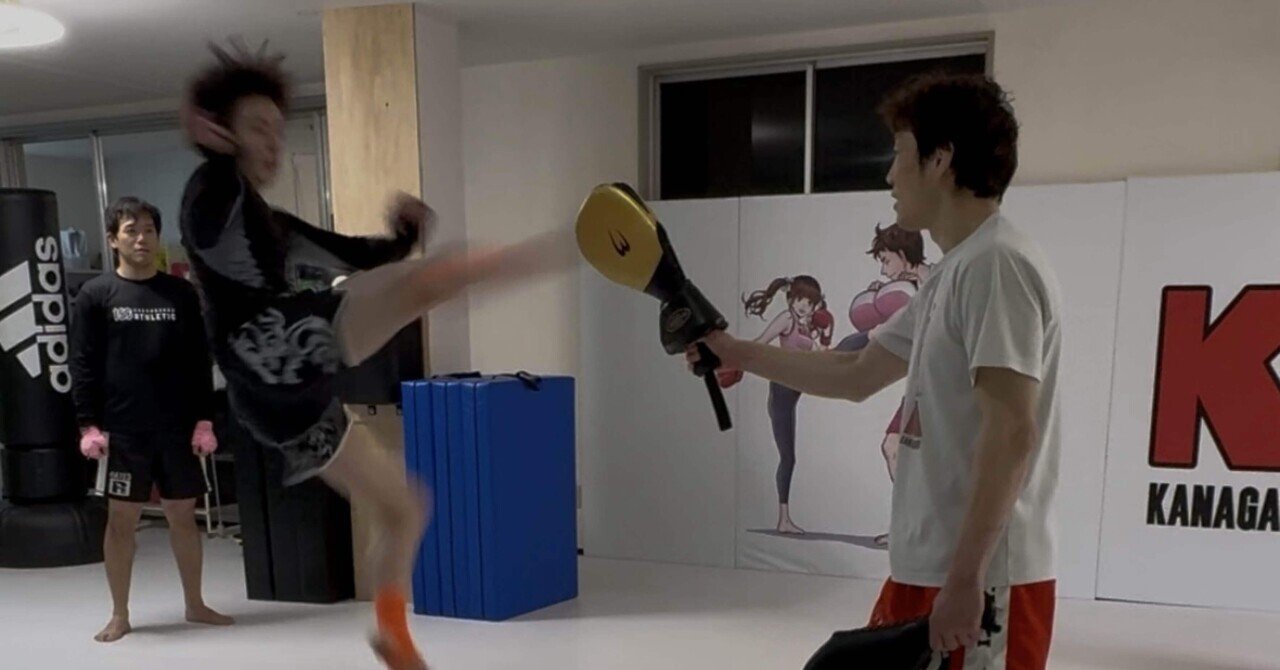 BODYMAKERハンドミット導入しました。｜Kanagawa Kickboxing Academy