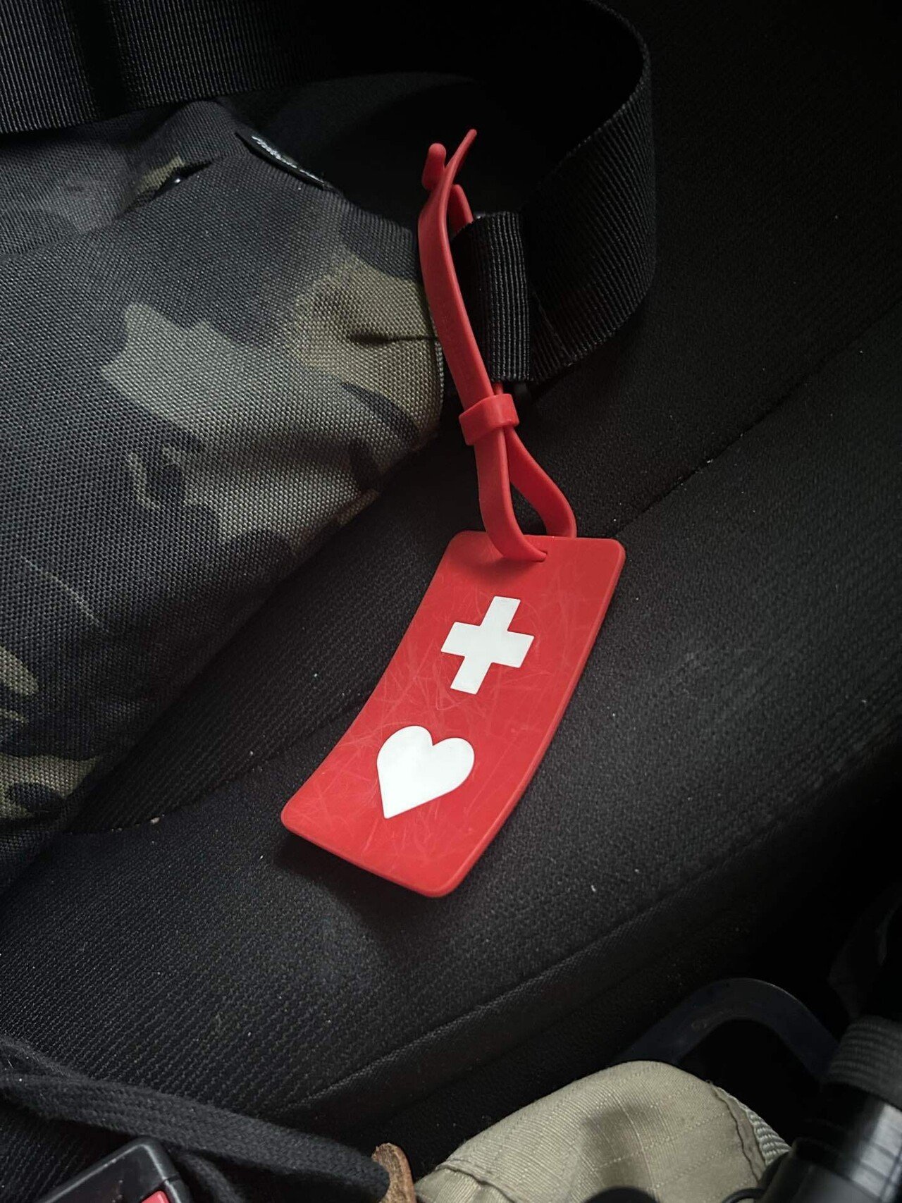 お昼に入ったラーメン店。後ろに並んだお父さんと来ていた低学年くらいの男の子が、私のバッグに下がるものを見て「ヘルプマークだ。」と言っていた。少しこそばゆかったが、ヘルプマークの正しい認識が ...