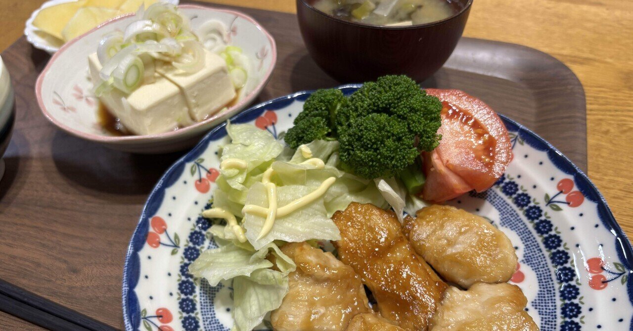 『胸肉の照り焼きチキン』（塩分0.6g）｜guttyo