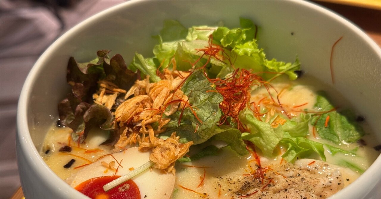 鶏白湯麺 蔭山樓🍜鶏白湯塩そば〜休日の表参道にて〜｜Aoinotori-あおいのとり-