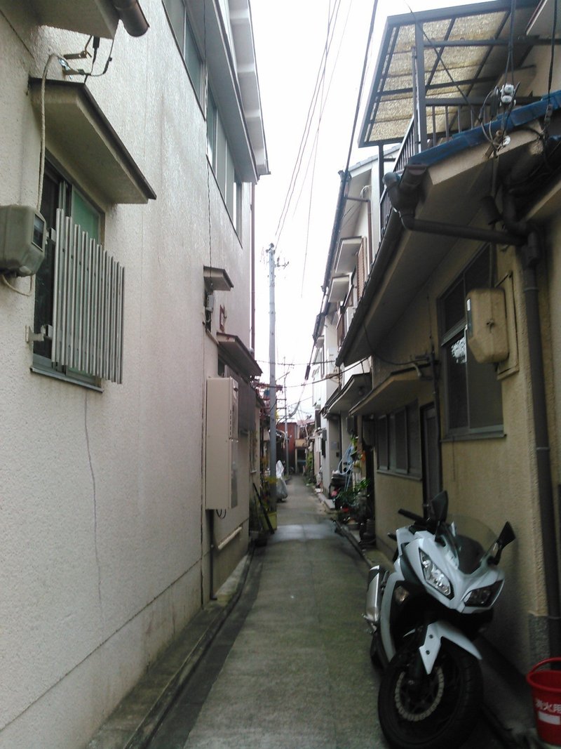 隙間と小路を探して～画像集50最終回｜ichiro70