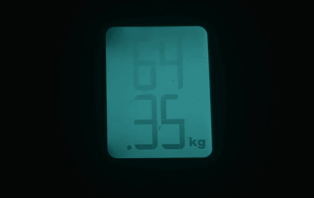 【残り2日で-0.35kg】 64.35kg→4/1に64kg 前日比-2.15kg…汗で水分追い出すだけで結構減る笑 朝🍎1 ナッツ80g 昼 野菜スティック1 サラダチキン1 夕方 ...