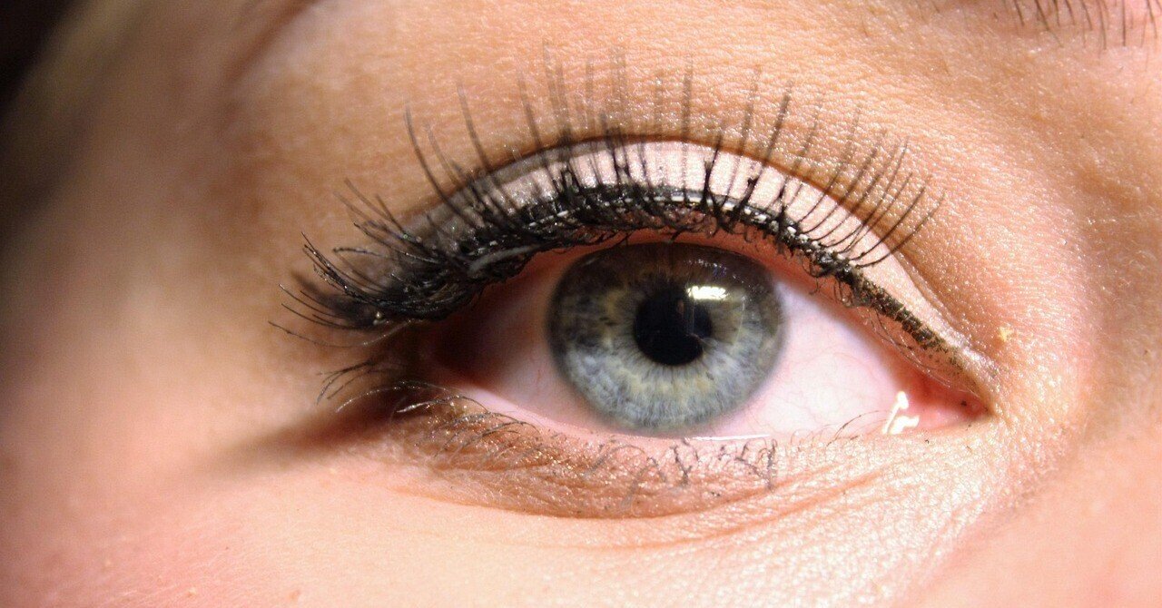 使いこなすコツ！サナのニューボーンアイブロウ｜美容のコツ