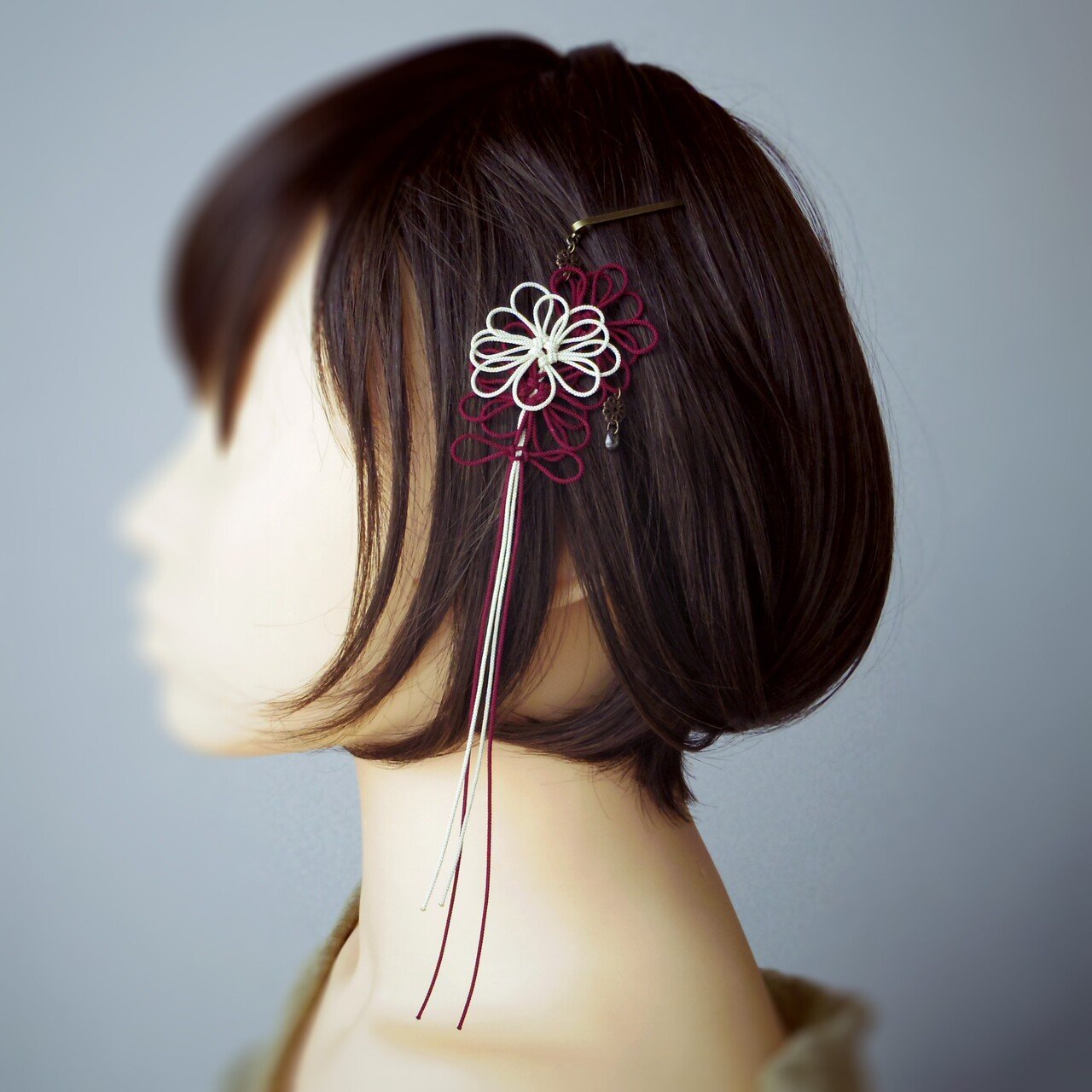 【復活販売/ 2025.4.3.】 ヘアピン「声の音、如何に」（アイボリー×臙脂） | nuta design https ...