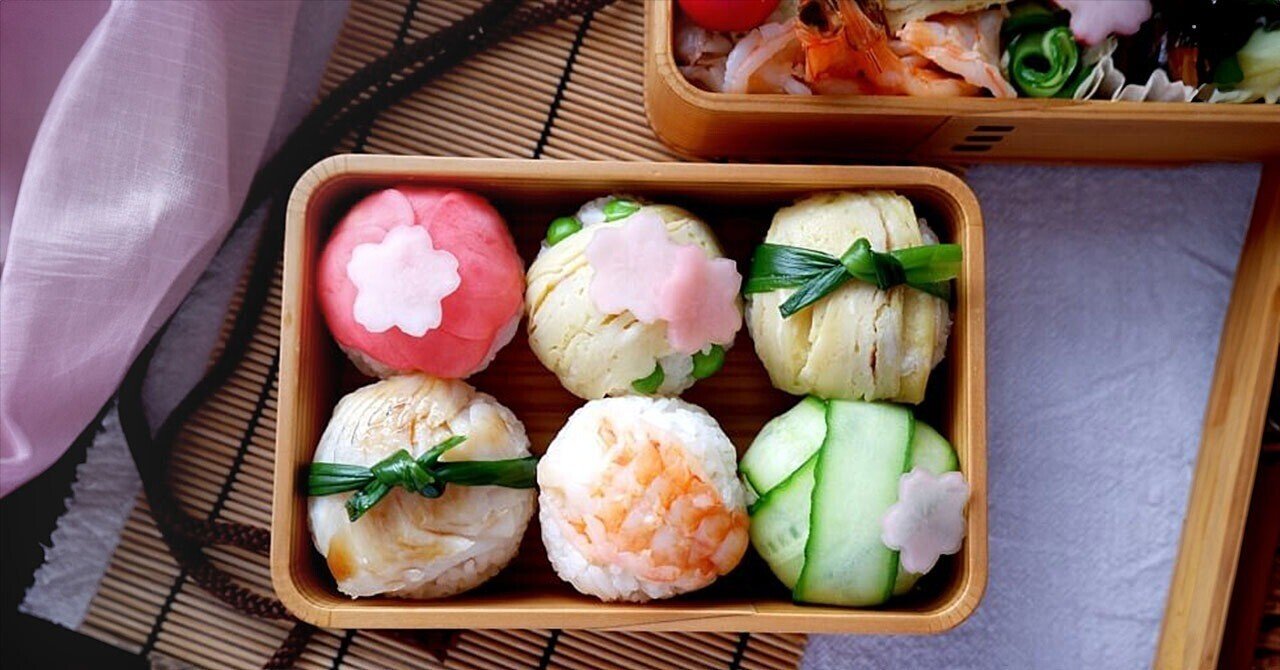 桜なくても心は満開！スーパーの食材で作るてまり寿司 | お花見弁当｜OBENTOとおいしい時間 | Mogu Mogu Life