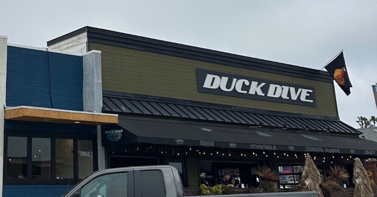 The Duck Dive · Pacific Beach, California｜タトゥーアーティスト in San Diego