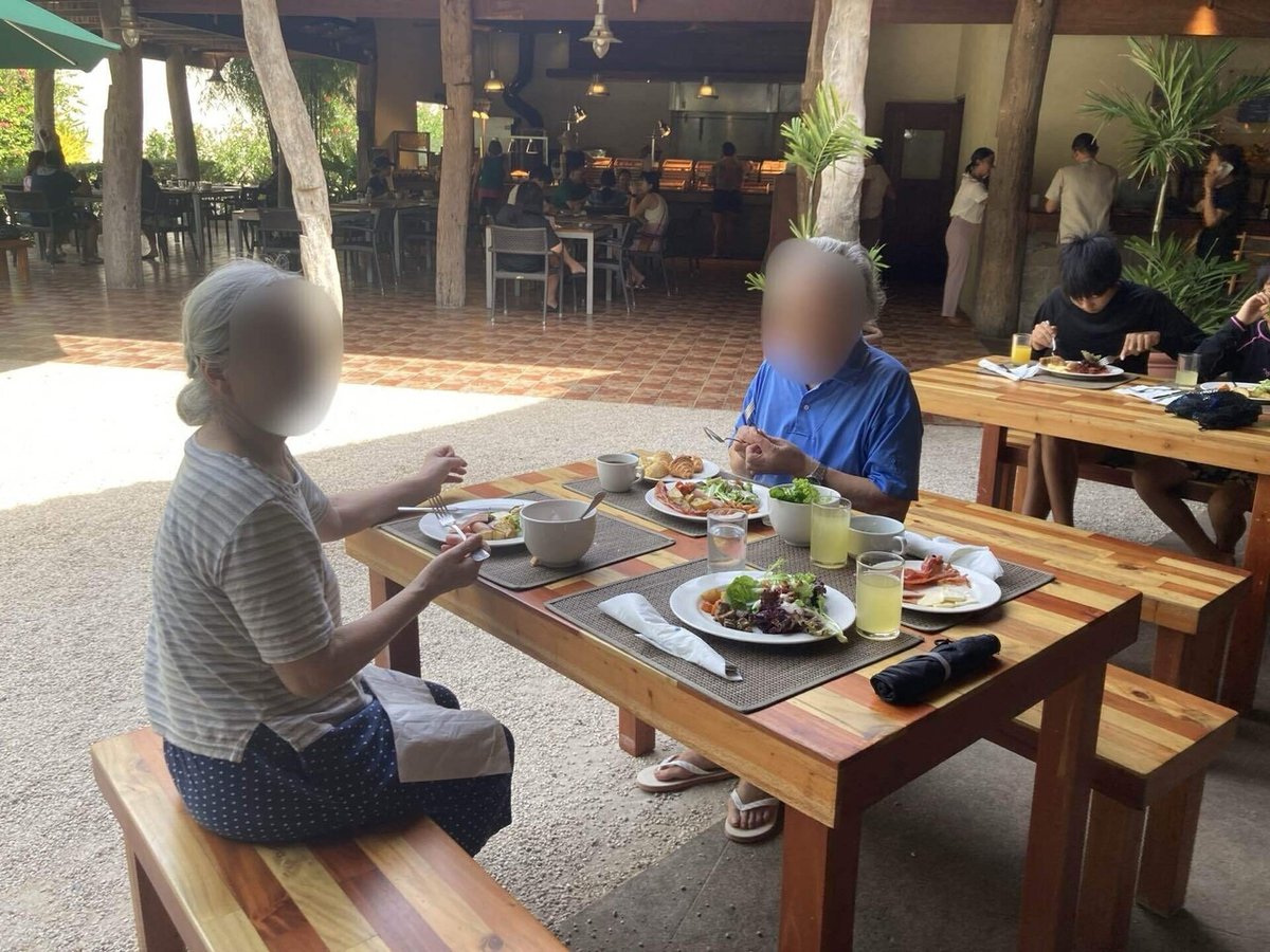 おじいちゃんとおばあちゃんと旅行した話｜ichi_michi