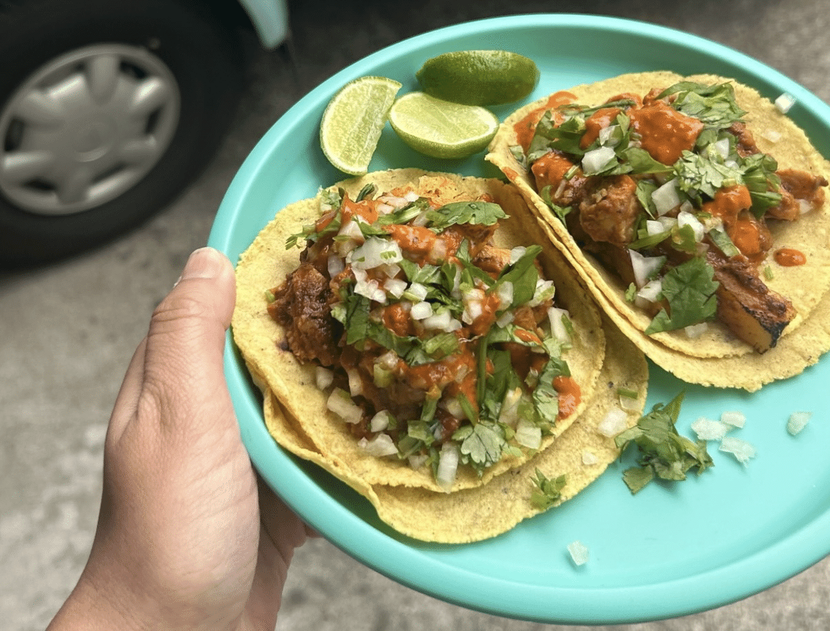 【おうちでメキシコ気分！メキシコ市場で大人気のタコス『Al Pastor』の徹底再現🌮🍍】｜taco_sta_gram