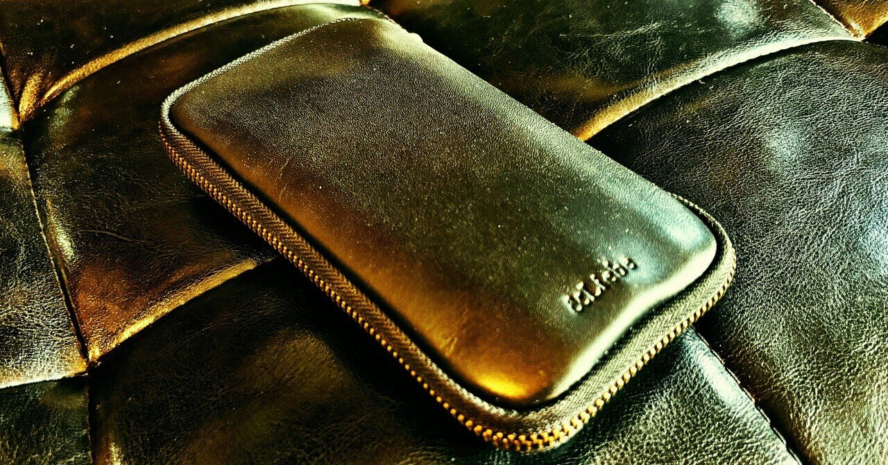 文具にこだわる人のペンケース──&Liebeを選んだ理由｜b.s.collect from Tsune