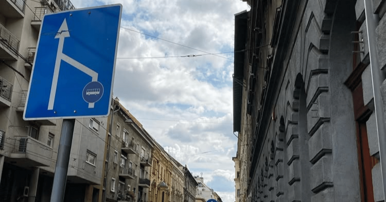 海外で「使える英語」フレーズ10選 ~part 9~｜liyin_eigo