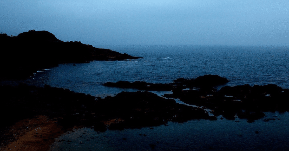 140字小説『Frozen Blue Night』｜achi-ko（檸檬大福）