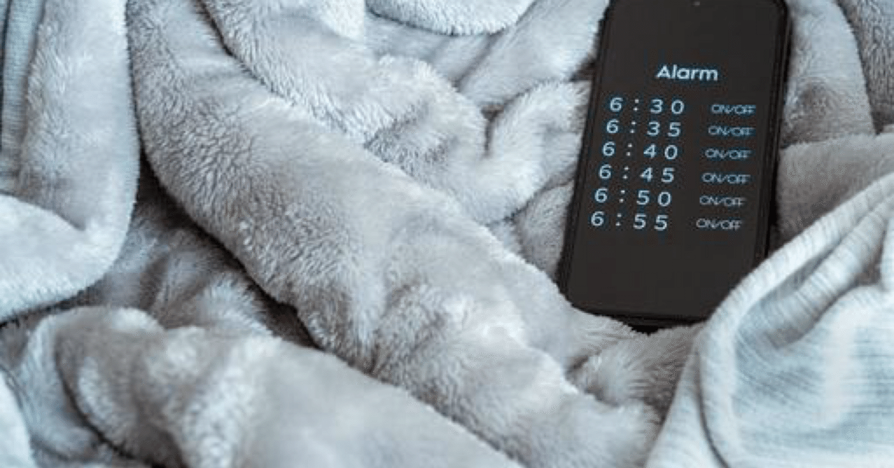 【スヌーズは危険⚠️】朝アラーム止めたら、もうスマホはいじらないで【SNSチェックは散歩中に】｜yuya_tsum1