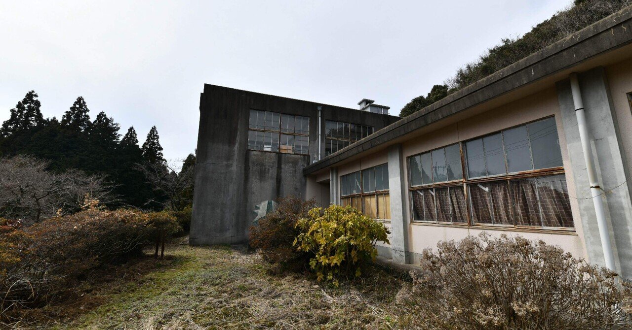 第9回：廃校アート計画──失われた学び舎に、創造の火を灯す｜Ayako Oishi 山暮らしフリーデザイナー