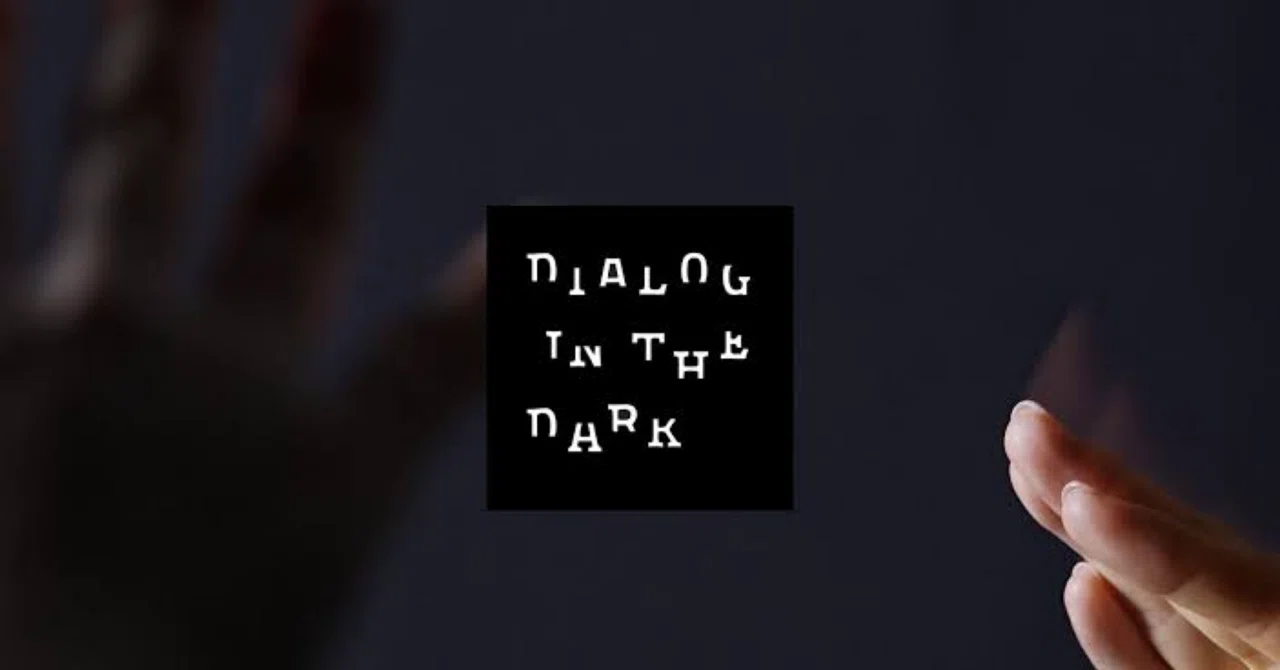 𝘋𝘪𝘢𝘭𝘰𝘨 𝘪𝘯 𝘵𝘩𝘦 𝘋𝘢𝘳𝘬｜𝘚𝘩𝘪𝘯