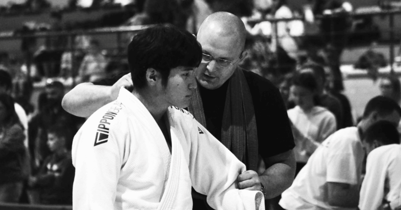 「教えることで変わった自分」──英語講師として、金のために始めた僕の話｜liyin_eigo