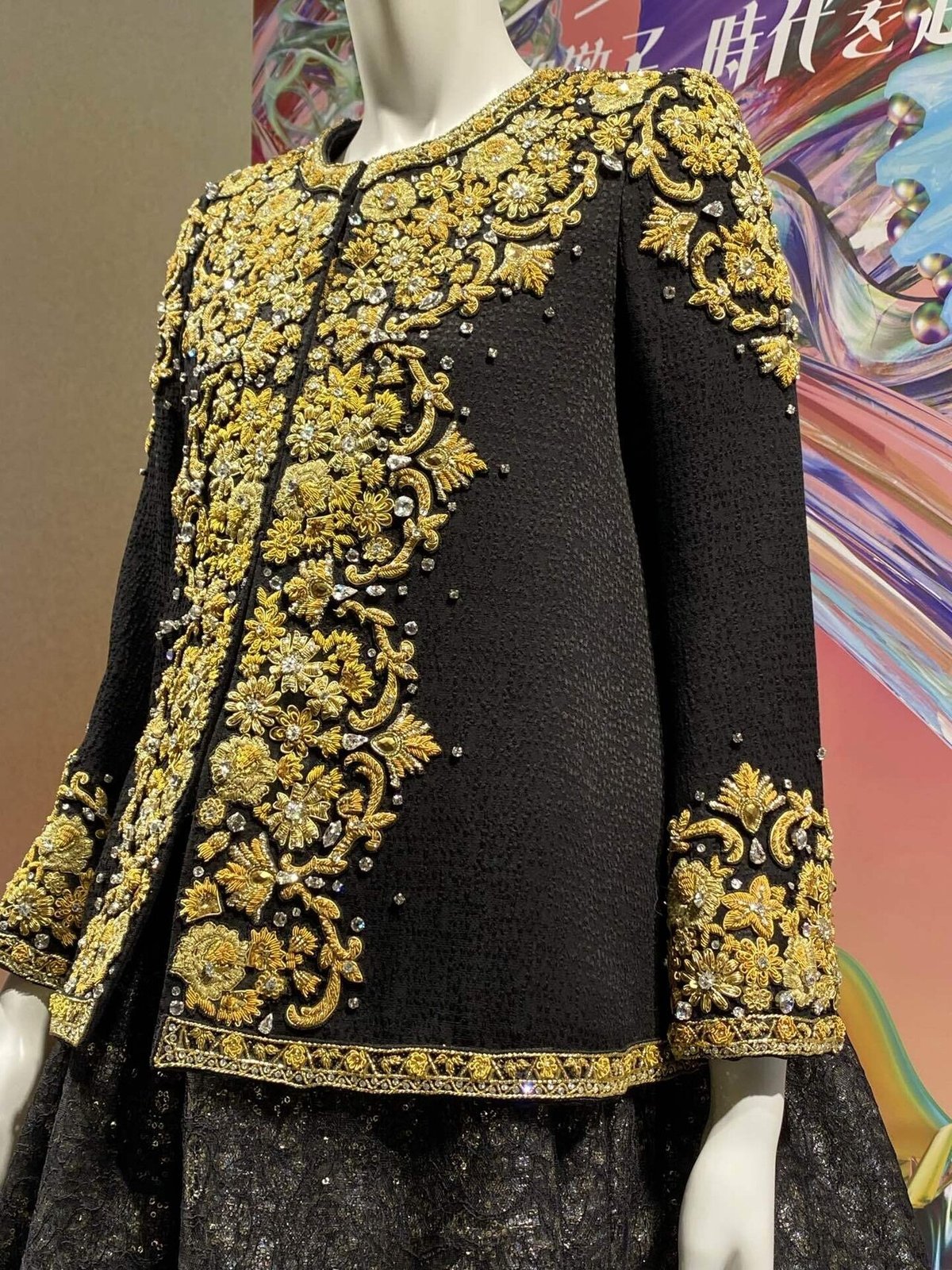 GLAM ー黒柳徹子 、時代を超えるスタイル｜花子／Hadopelagic Maison