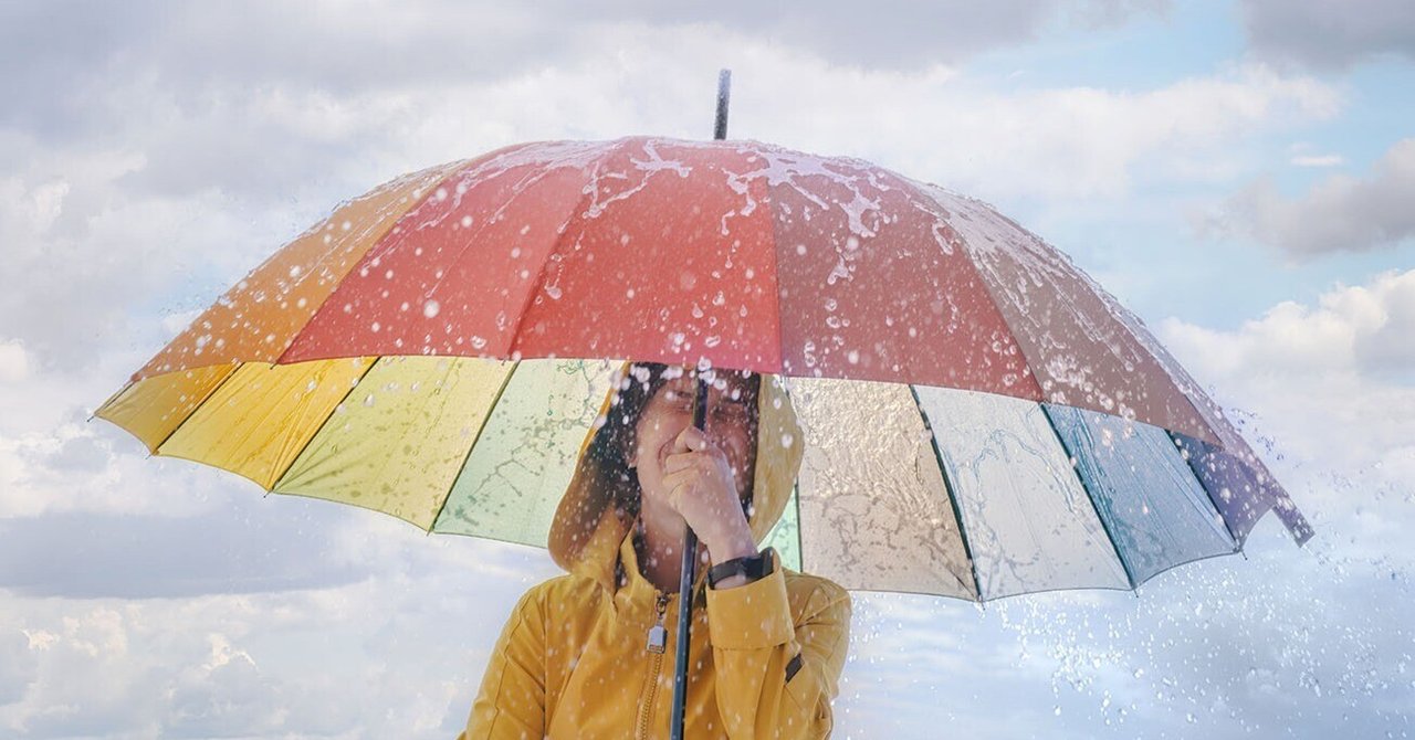 梅雨の体に：太陽礼拝のススメ｜SVAHA YOGA