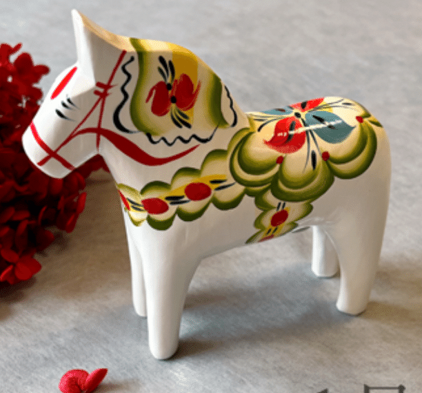 ダーラナホースDIY🎠｜kaori / diyと北欧雑貨と母と妻と