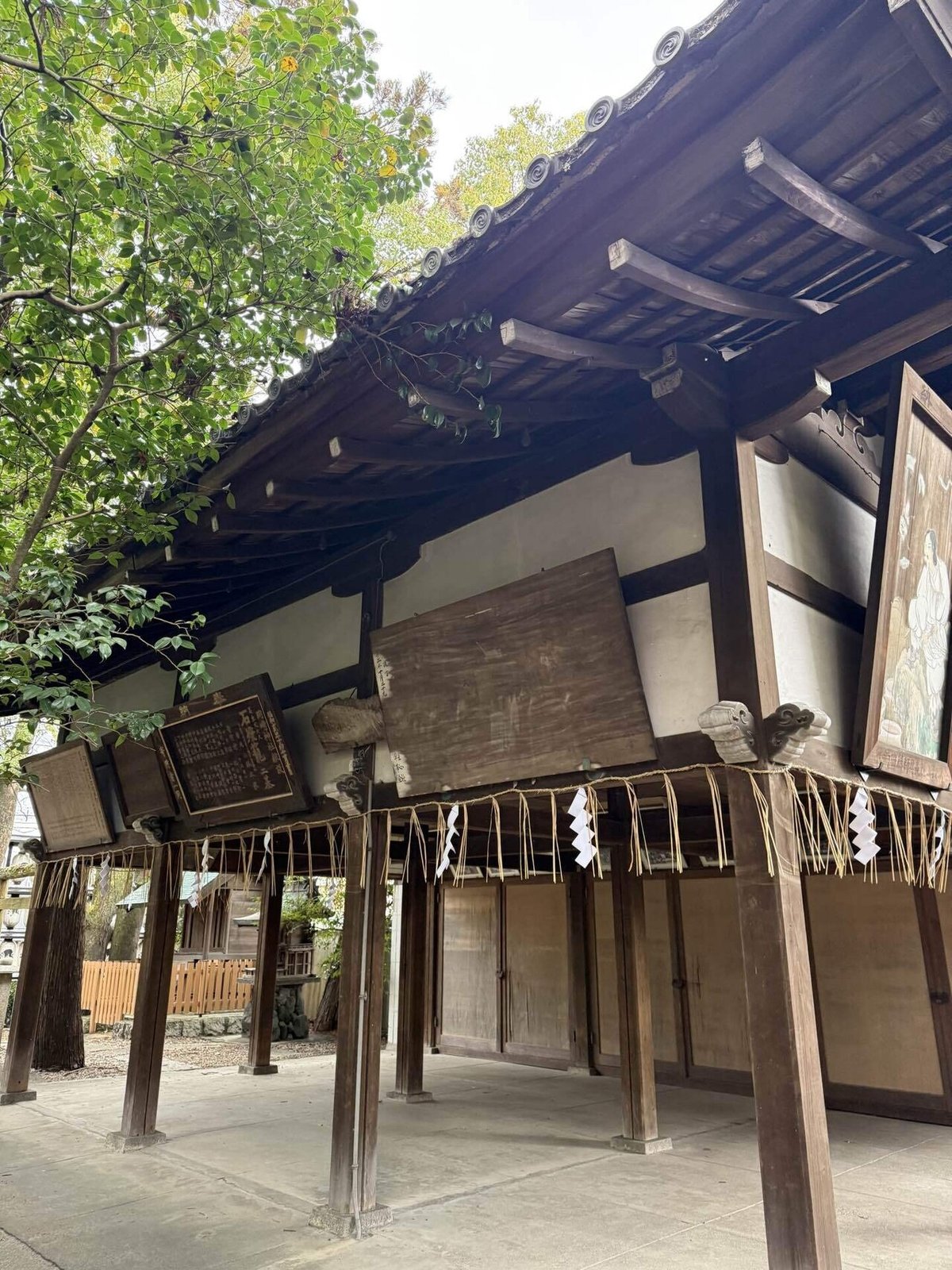 【京都・岡﨑神社】なぜ、うさぎの社？「紫雲伝説」と「十握剣」｜Rico｜神仏巡礼結びナビゲーター