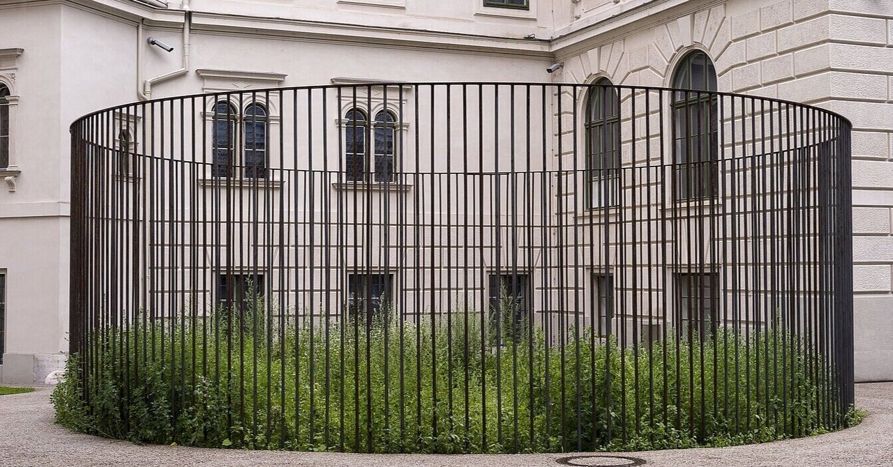 ロイス・ワインバーガー 植物アートで見えない自然を表現｜Shae Makuno