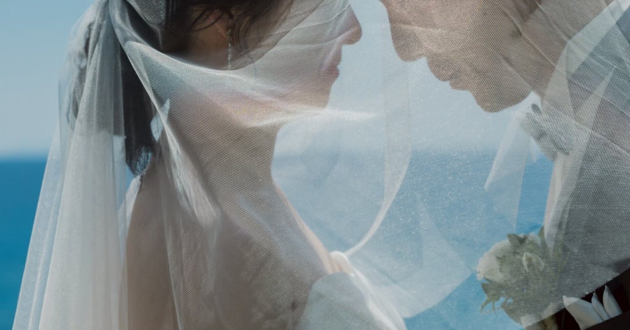 2026年春婚は”今”動いた人の勝ち！夏に見学する理由と準備ガイド｜A&T WEDDING