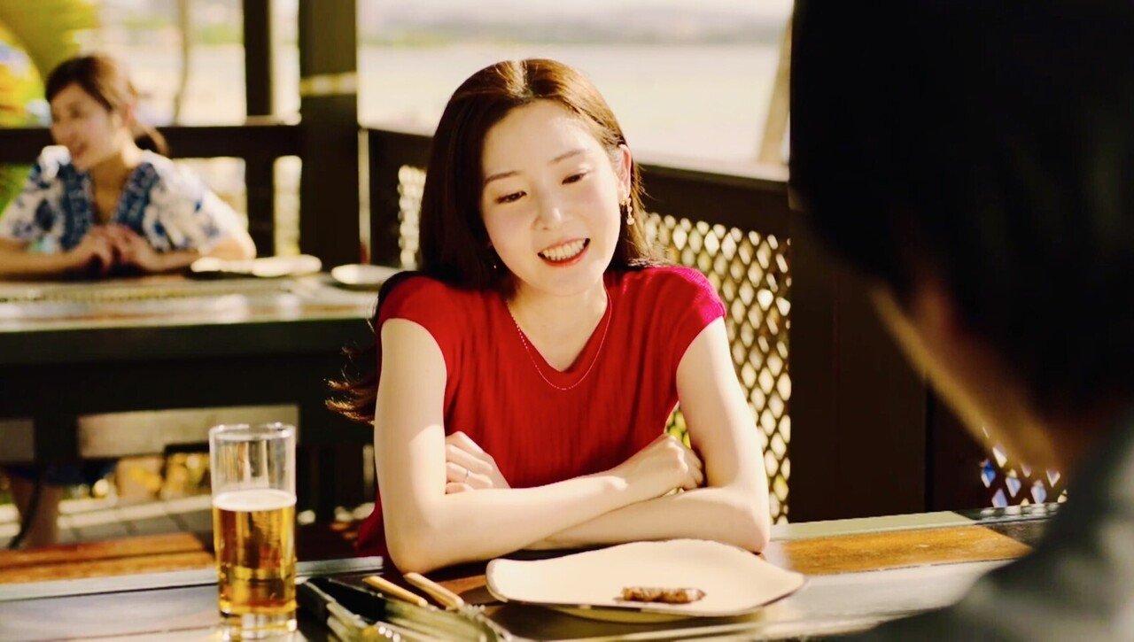 【MSKちゃん】→ 赤いﾜﾝﾋﾟが似合う女優さん って思える位素敵やった( ’ϖ` )💕｜Mrs. Nakamura Midori