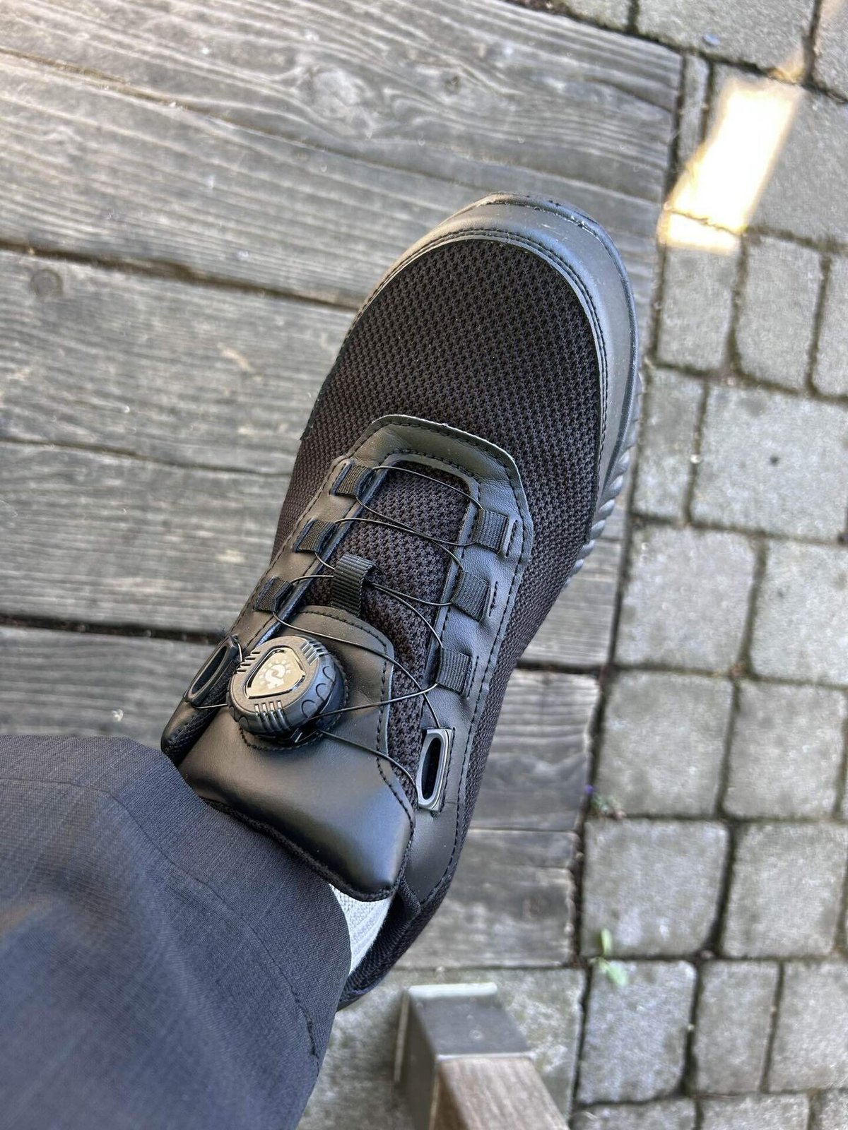 ホームセンターで買った靴が、なかなか良かった｜SuzukenSambar