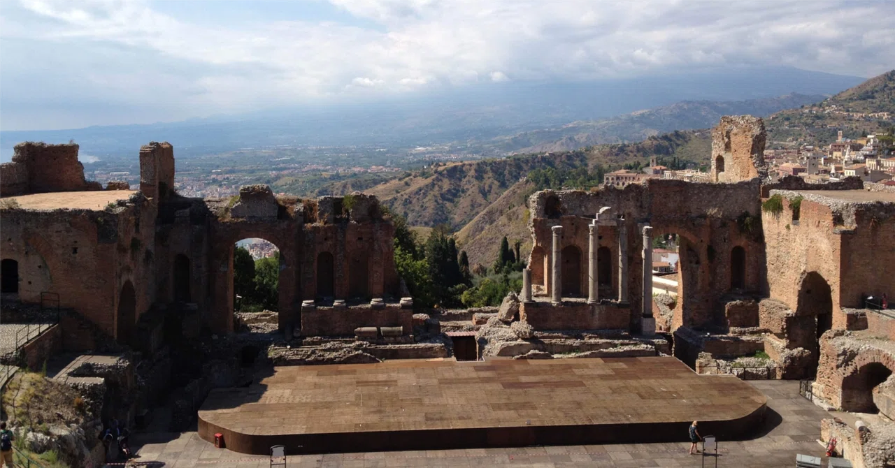 Pre-Socratic Philosophers Part 7: Empedocles — The Cosmology of the ...