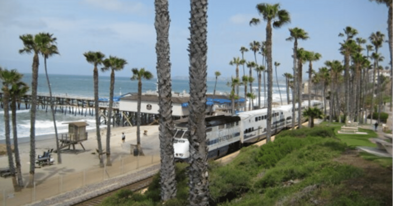 GAFA解雇分析 2025：AIが奪う職種、求めるスキル。Google、Meta、Amazon、Appleのリストラから読み解く未来｜B2Bで無料で使えるサイト紹介