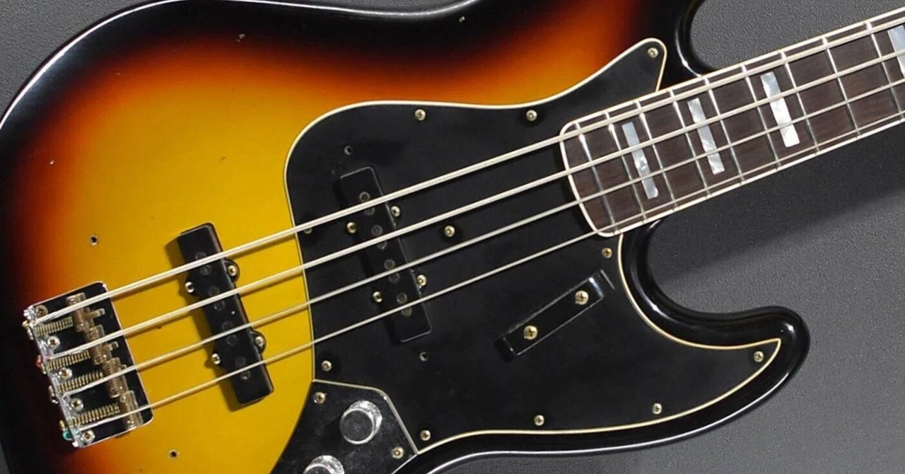 Fender Custom Shop “~Bass Planet Spec~ Limited Edition Custom Jazz Bass ...